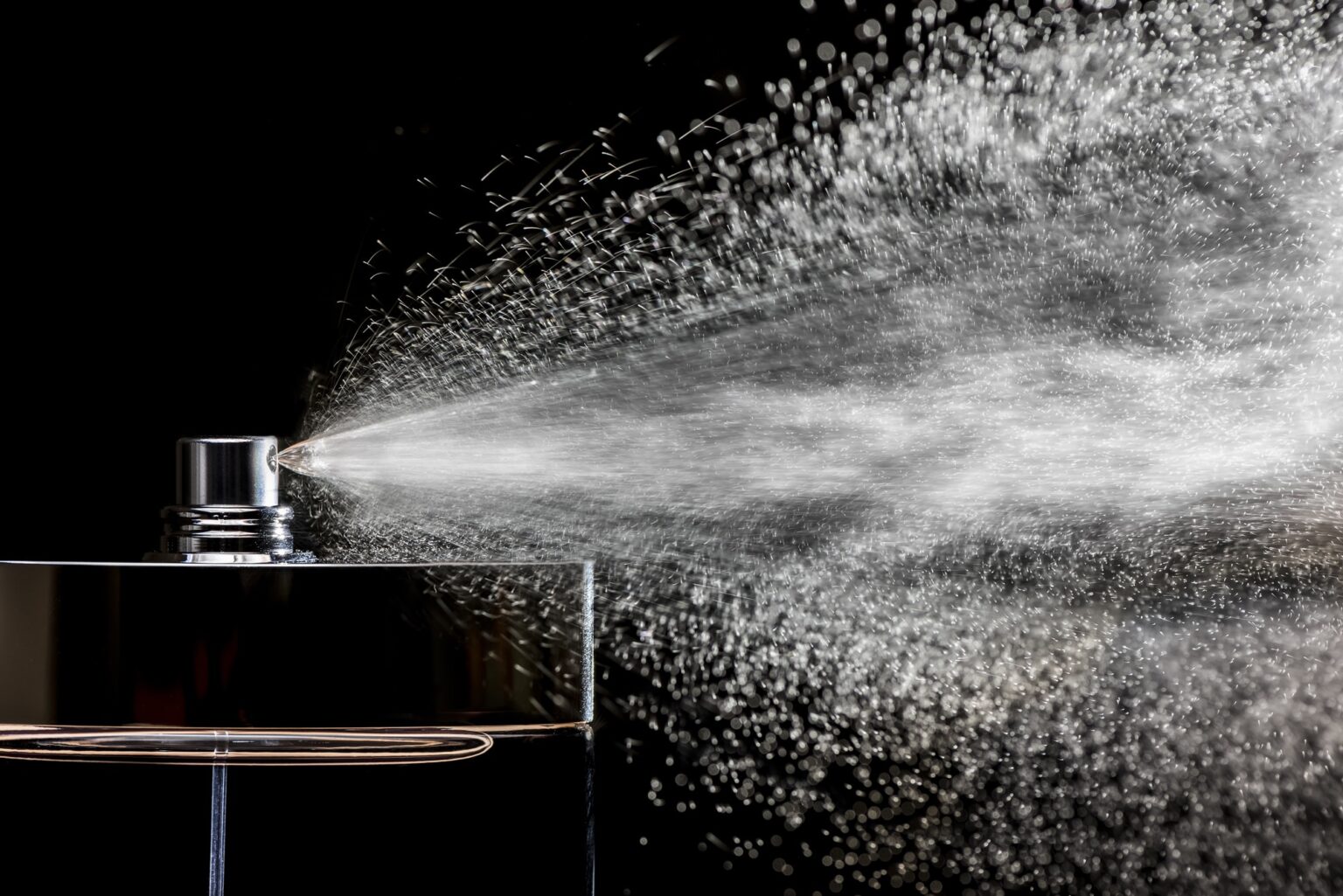 Revolutionize Beauty: Master Cologne Bottle Selection Now!